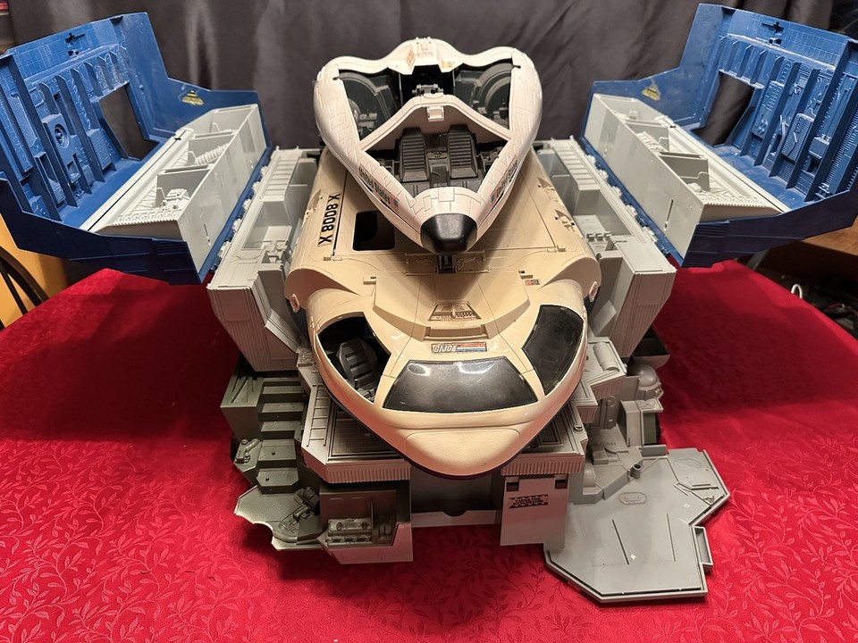 1987 HASBRO G.I. Joe Defiant Space Vehicle Launch Complex + Hardtop ...