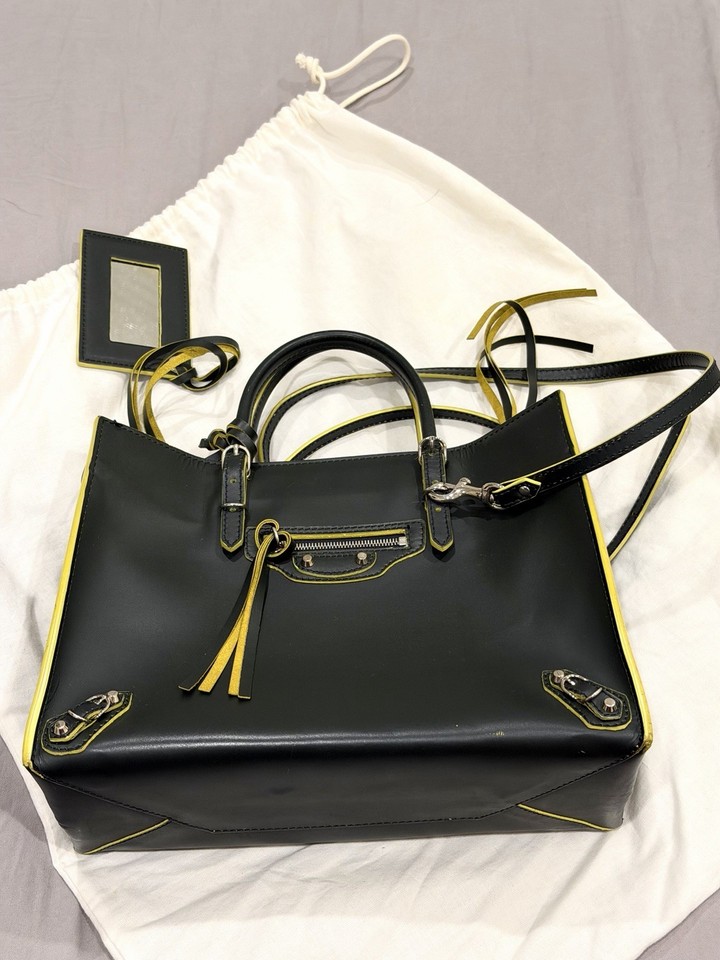 Balenciaga Papier A6 Tote Bag - Vintage Limited Edition Colour (Green ...