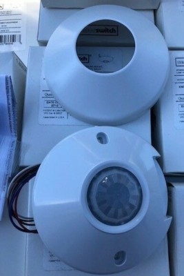 Sensor Switch CM PC On/Off Photocell Sensor Ceiling Mount, Low Voltage ...