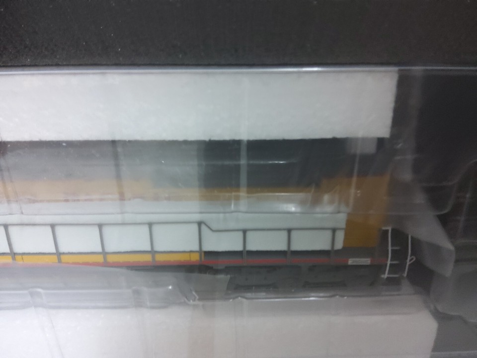 ATHEARN GENESIS SD40M-2 UNION PACIFIC NUMBER 2771 | eBay