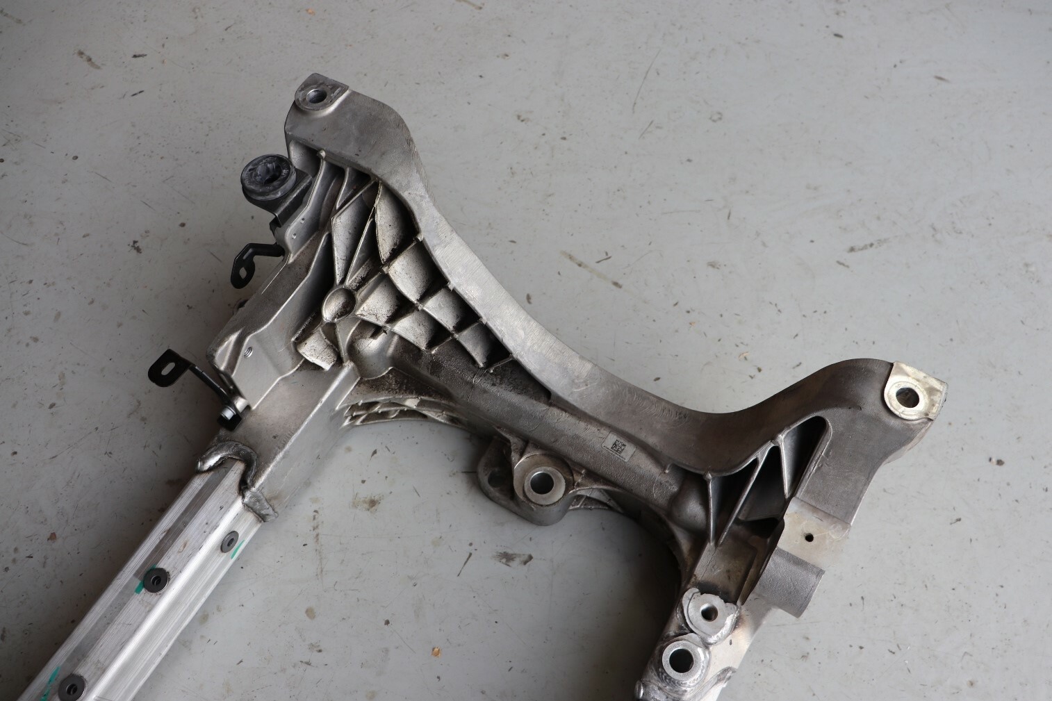 Maserati Ghibli M157 2016 Front Chassis Subframe Crossmember 670001600 ...