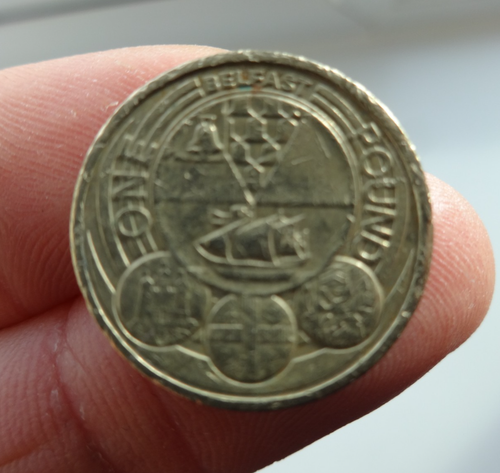 RARE OLD ROUND £1 COIN "OFFICIAL CITY BADGE OF BELFAST" ONE POUND COIN ...