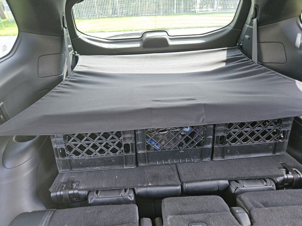 Nissan Pathfinder Cargo Cover