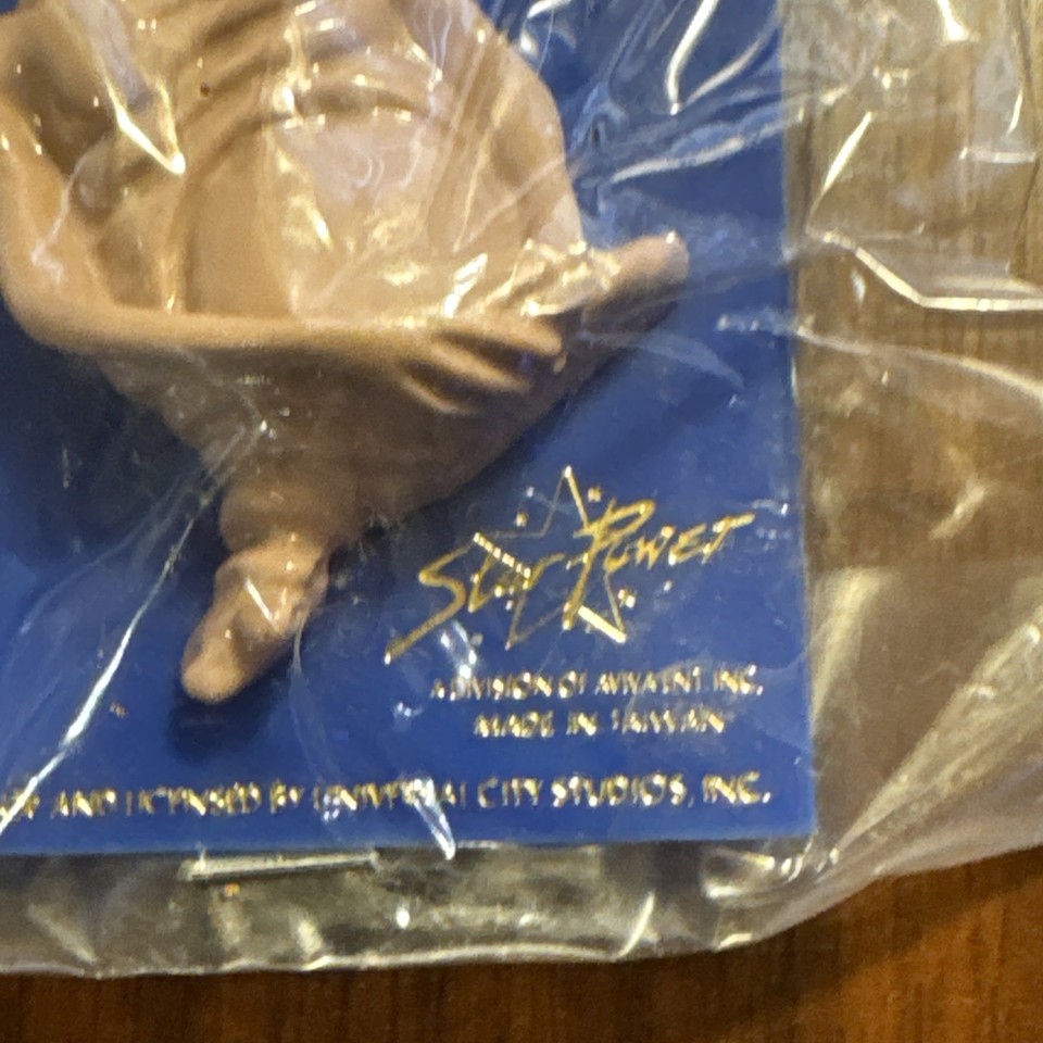 1982 E.T. Necklace Vintage Universal Studios Star Power NOS Gold Tone ...