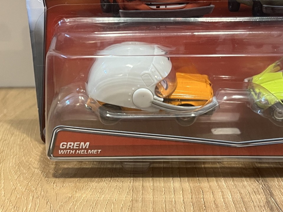 Disney Pixar Cars Grem With Helmet & Acer With Helmet Diecast 2-Pack 1. ...