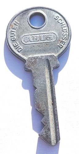 Vintage Key ABUS Germany Die Guten Schlosser The Good Locksmiths Appx 1 ...