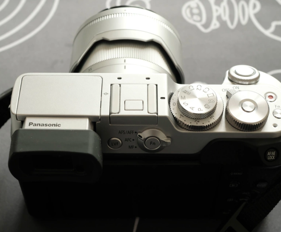 Panasonic Lumix DC-GX9 20.3MP Mirrorless 'Dual IS' 5-axis stabilization ...