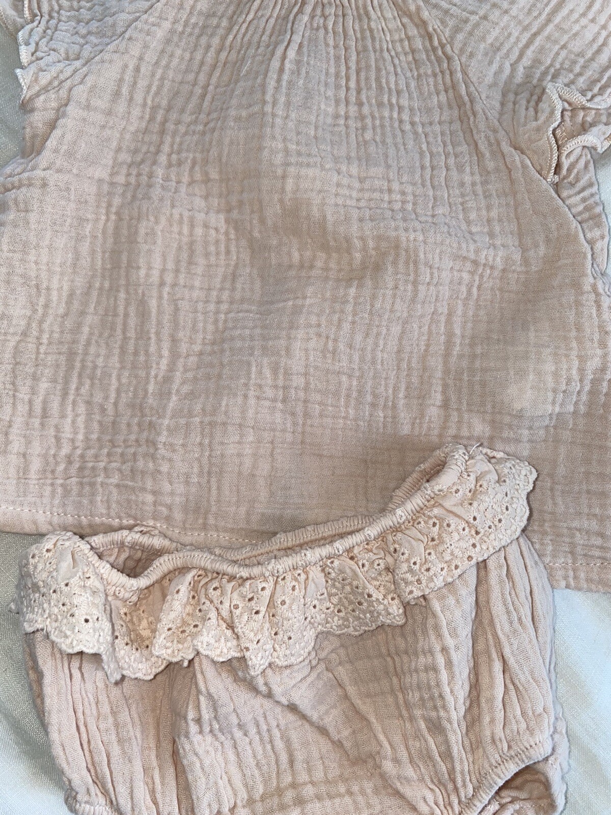 ZARA COTTON GAUZE PINK RUFFLE DRESS AND LACE BLOOMERS… - Gem