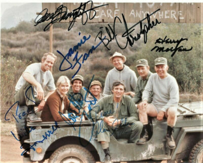 UNIQUE MASH TV Show Cast 8x10 photo picture autograph Reprint ready to ...
