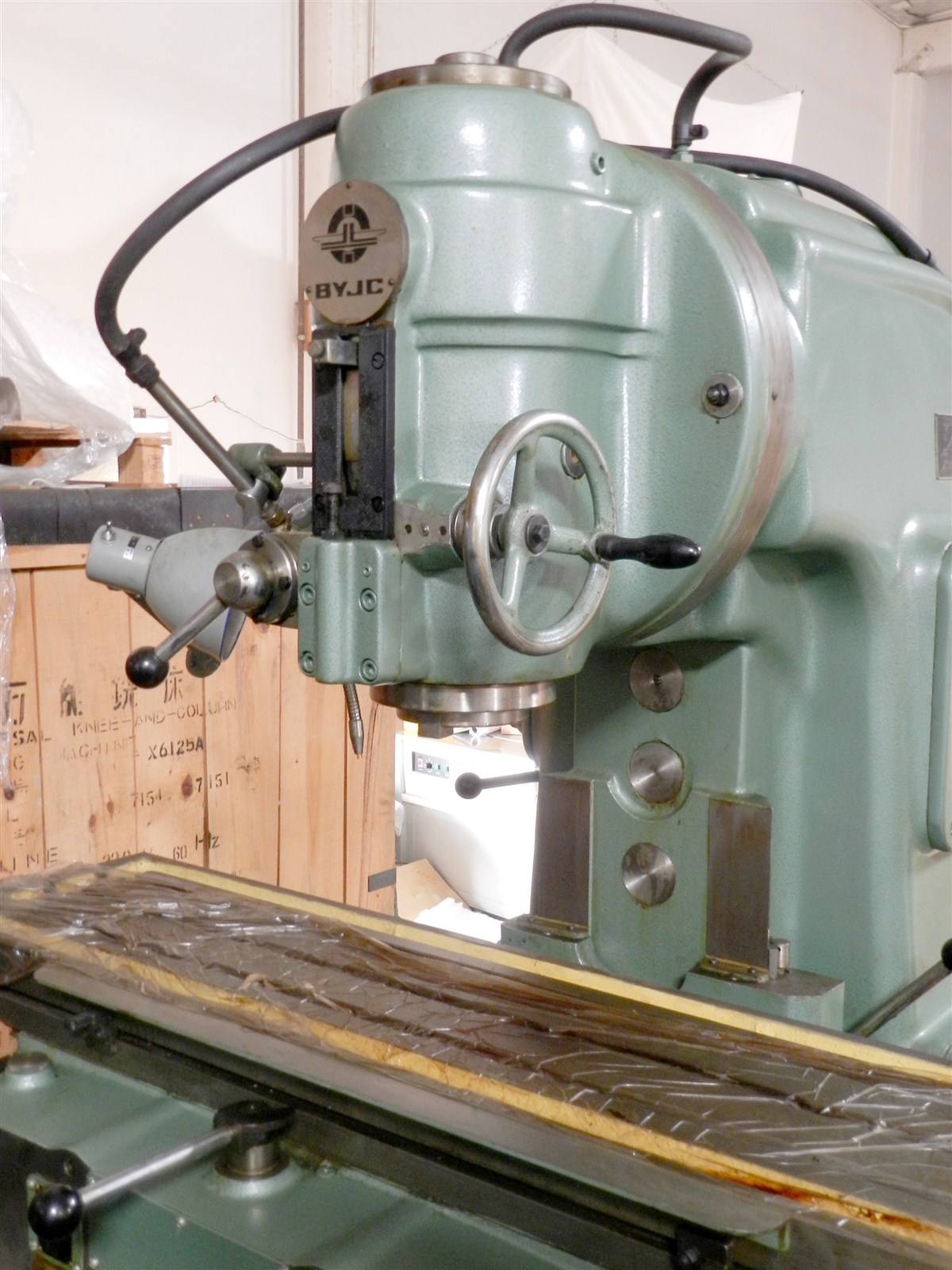 10 HP Universal Vertical C-Frame Mill 4V / NT50 Spindle CUTS HARD TOUGH ...