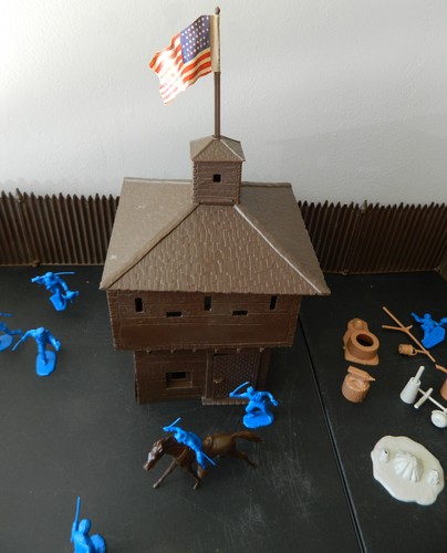 Vintage 1978 Marx 54mm Fort Apache playset 4202 plastic fort & toy ...