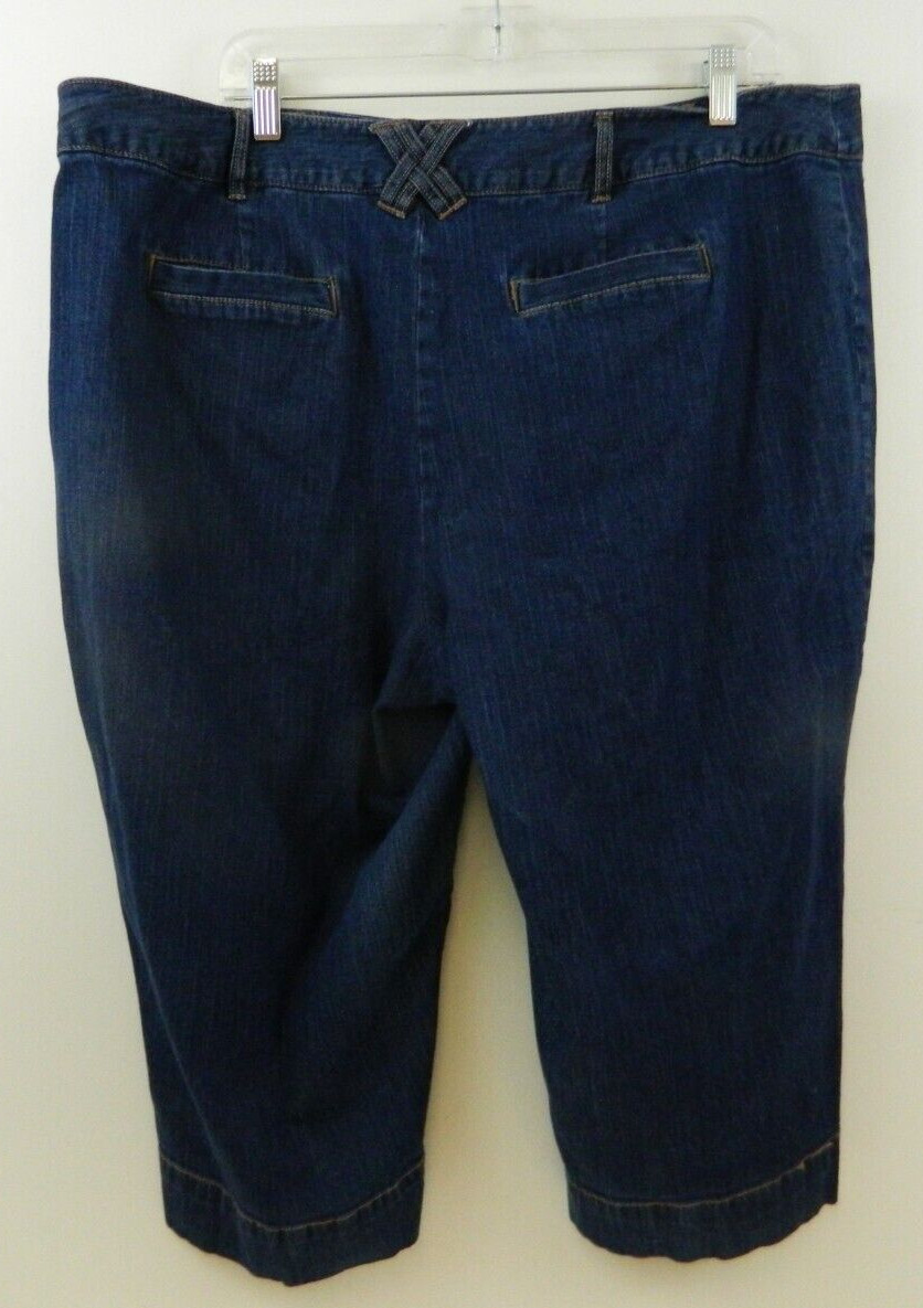 Basic Editions Womens Denim Capri Pants Medium Wash S… - Gem
