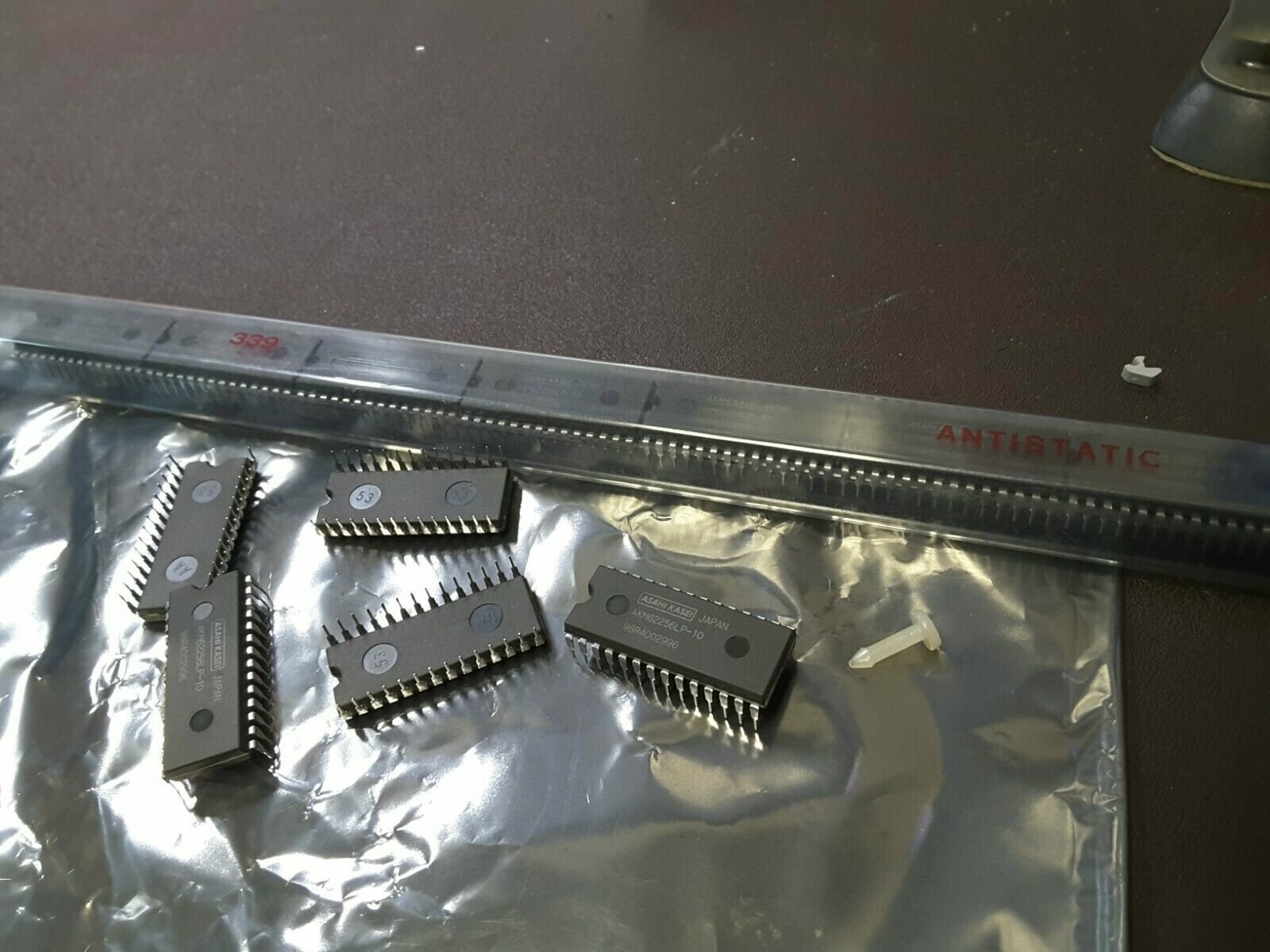 (13) AKM62256LP-10 Asahi KASEI 256k SRAM 32k-Bit x8 STATIC RAM NEW RARE ...