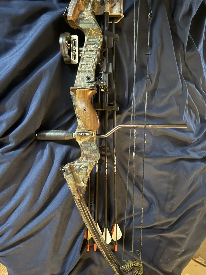 Alpine Ridge Runner Compound Bow | eBay