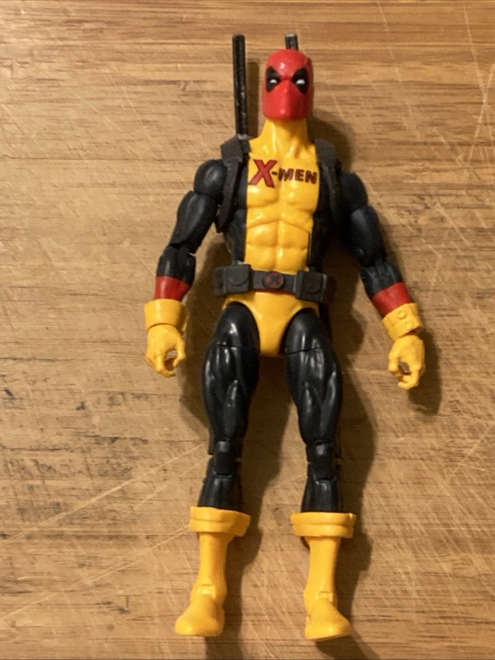Marvel Legends Lot Of 4 (Wolverine, Cyclops, Deadpool, Black Bolt) (See ...