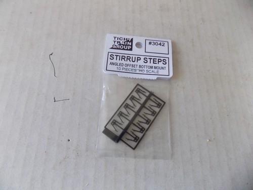 STIRRUP STEPS ANGELED OFFSET BOTTOM MOUNT #3042 BY T.T.G. 10 PKG ...