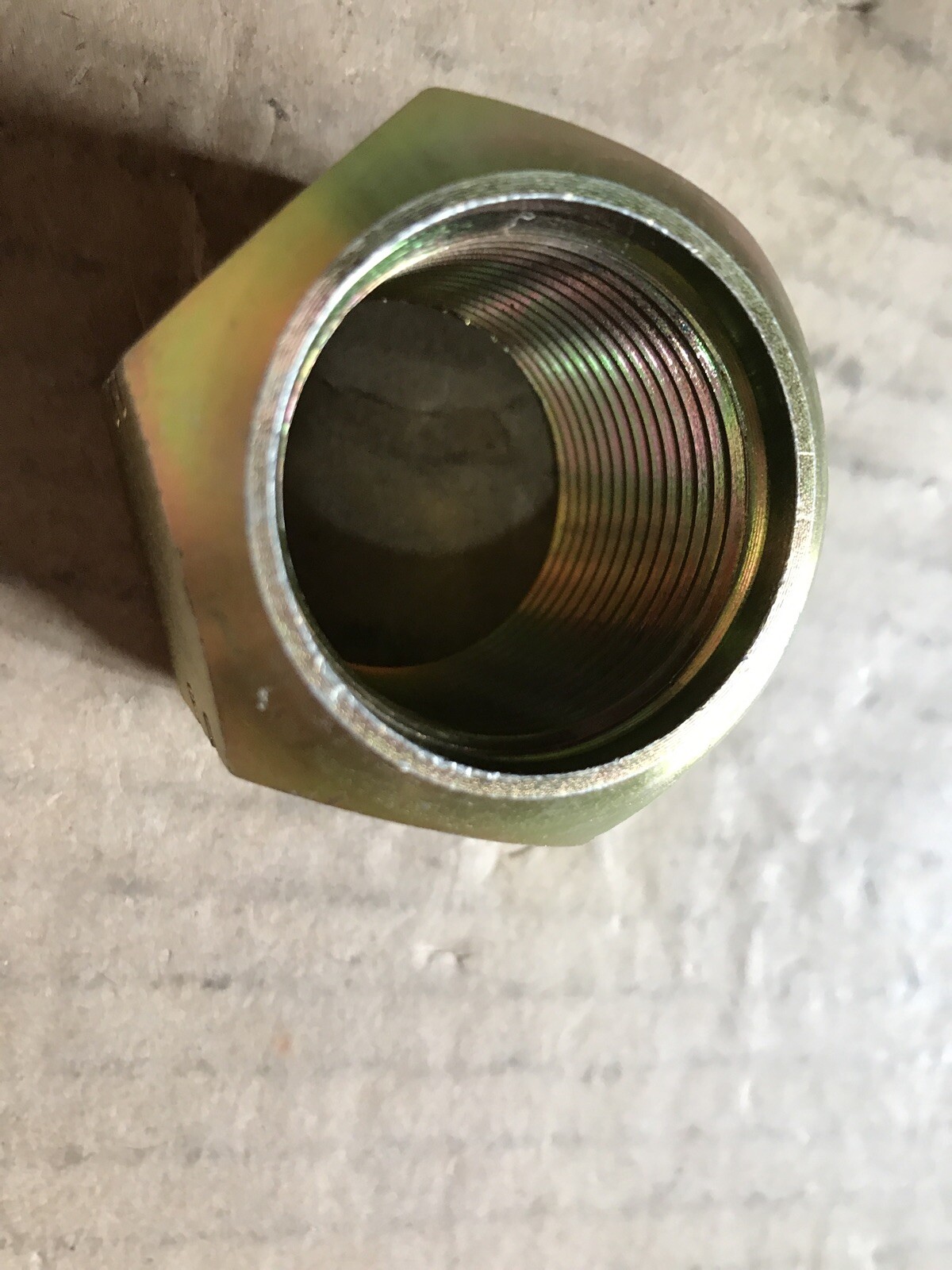 25108529 New OEM Mack Inner Stud Nut, LH | eBay