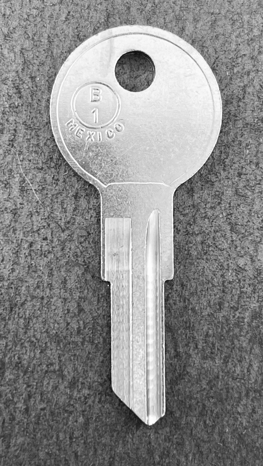 Lots of 5/10 B1 1098M Type Key Blanks | eBay