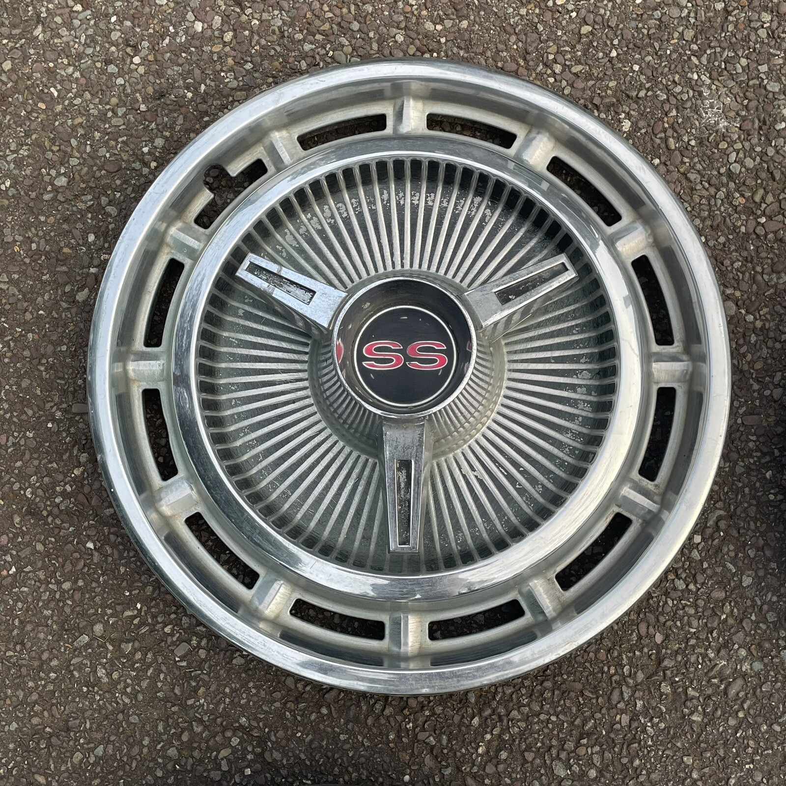 1965 1966 Chevrolet Impala Chevy II Nova SS Hubcap Rim Wheel Cover Hub ...