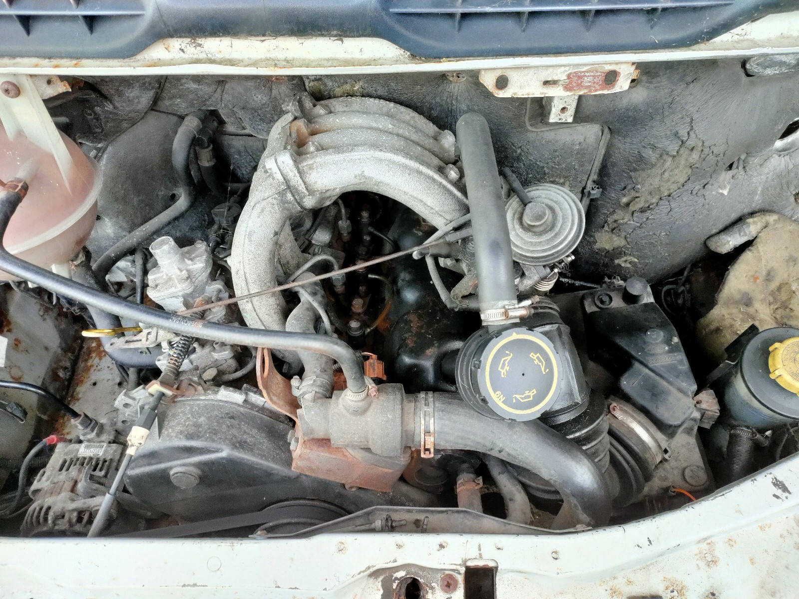 FORD TRANSIT Mk5 LONG WHEELBASE VAN BREAKING 2.5 BANANA DIESEL ENGINE ...