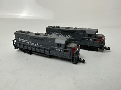 TWO -High Speed N Scale:Southern Pacific Locomotive # 9725 Model Train ...