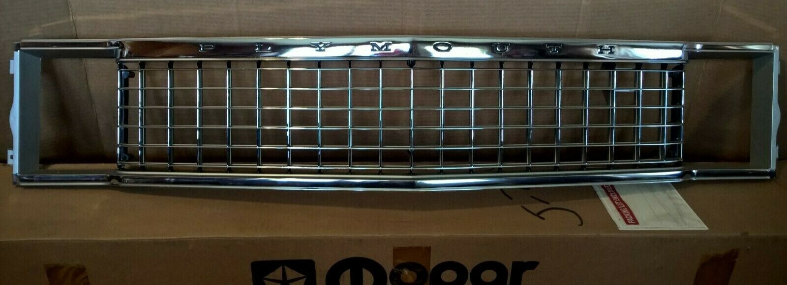 NOS MOPAR 4074426 1980 VOLARE GRILLE EAST WALL for sale online | eBay
