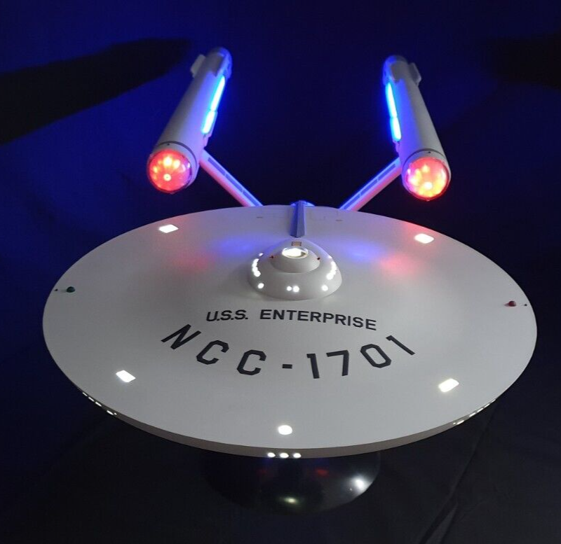 Star Trek TOS 1:350 Enterprise Studio Version pro built model full ...
