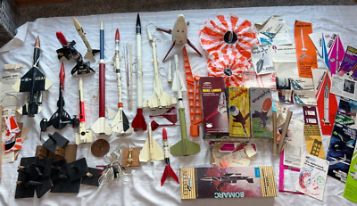 VTG 1970’s Model Rocket Huge Lot Estes Rockets & PARTS instructions ...
