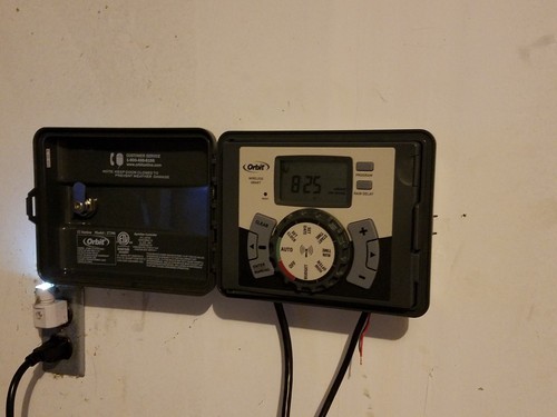 Orbit 27396 Indoor 12 Station Outdoor Irrigation Timer With Iris ...