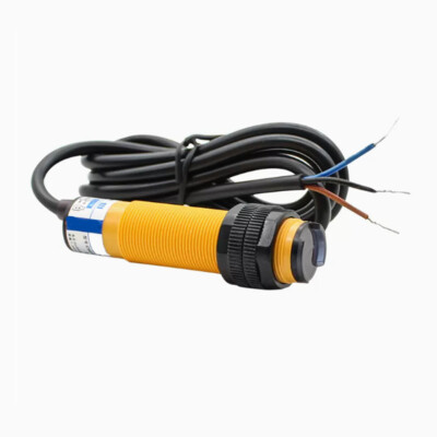 1Pc E3F-DS100P1 PNP NO Infrared Sensor Diffuse Reflection Photoelectric ...