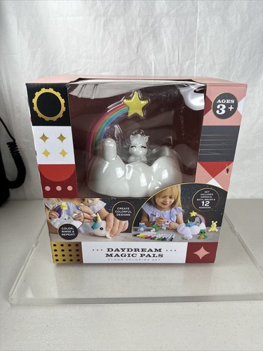 FAO Schwarz Daydream Magic Pals Cloud Coloring Set. Design your own ...