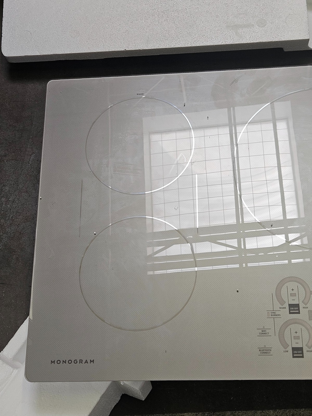 GE Monogram ZHU36RSTSS 36 in Induction Cooktop, 5 Element, Silver