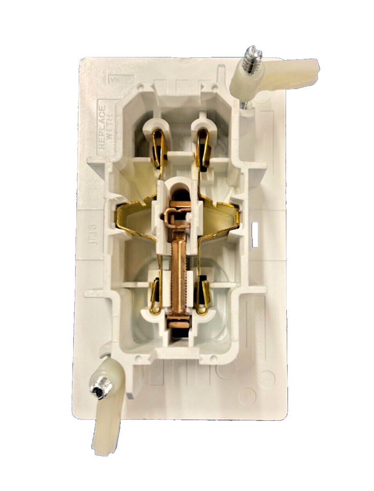 Wirecon Self-Contained Universal Duplex Receptacle White 15A 125V RV ...