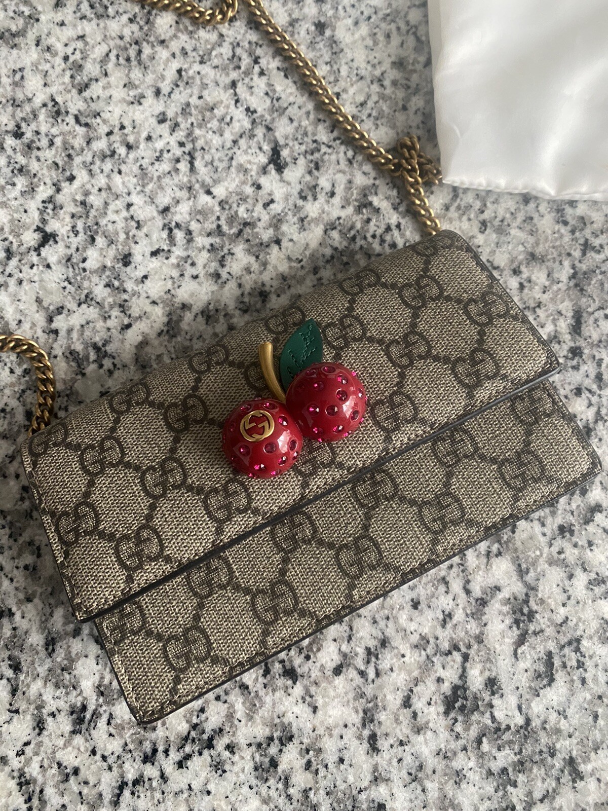 Gucci Supreme Cherry Mini Bag - Gem