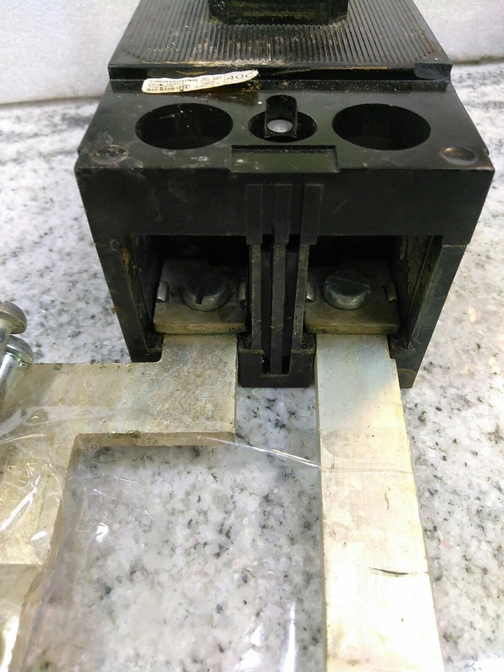 SIEMENS QJ2-B150 2 Pole 150 Amp 240VAC 150A Main Line Load Lugs W/ KITS ...