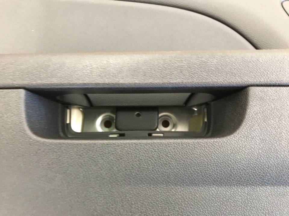 Gm oem interior front door trim panel left driver side 22818507 ebony ...