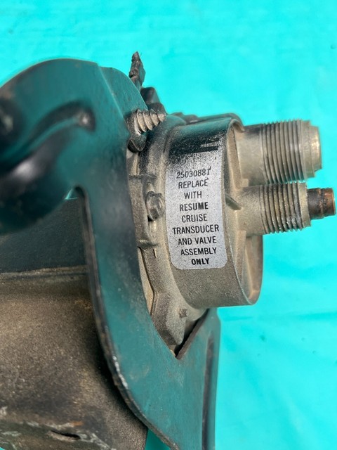 77-80 C3 Corvette Cruise Control Transducer GM 25030881 RH for sale ...