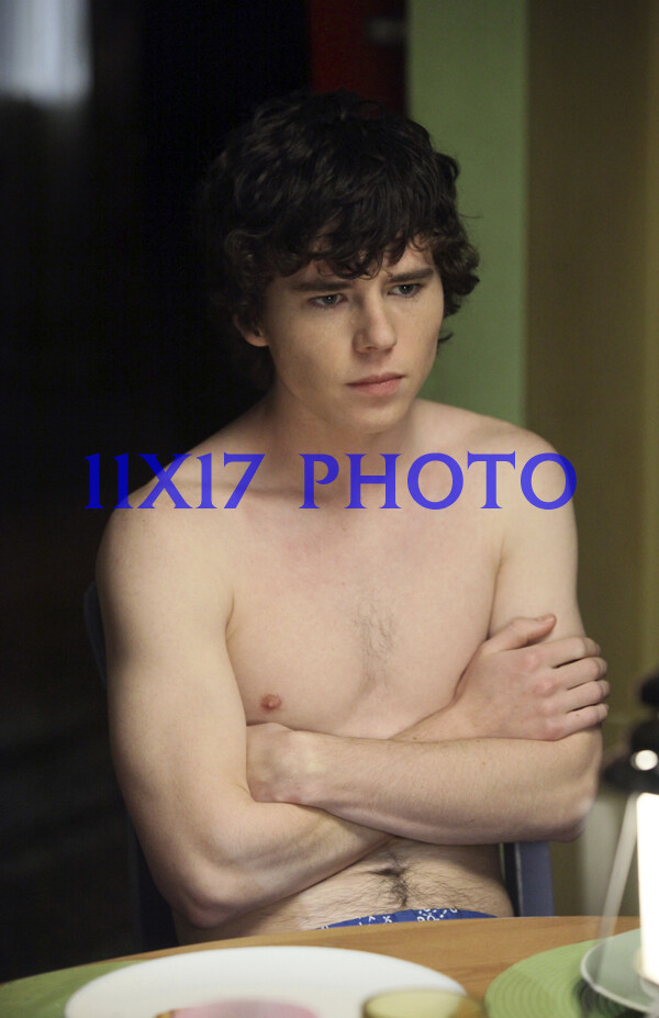 Charlie Mcdermott En La Ducha Charlie McDermott (@charliemcdrmott) / X