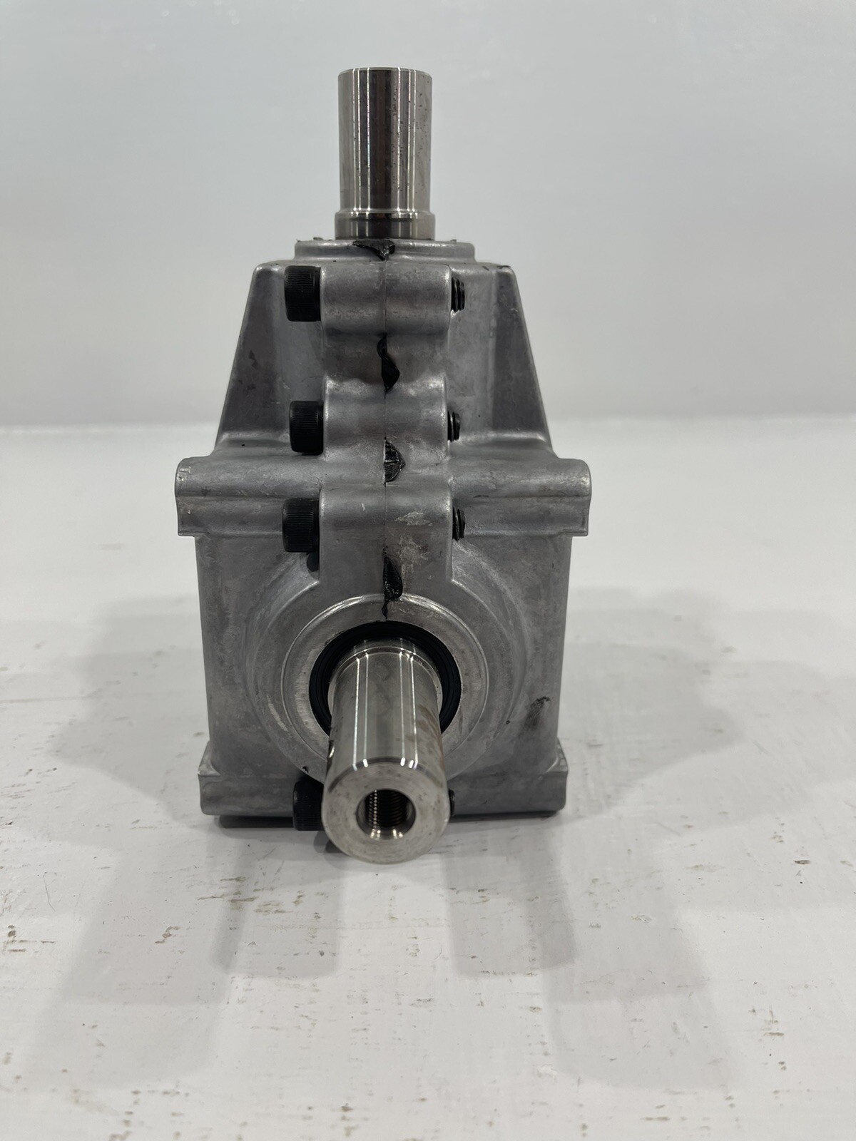 GRASSHOPPER OEM MOWER REAR DISCHARGE DECK GEARBOX PART# 390019 3552R ...