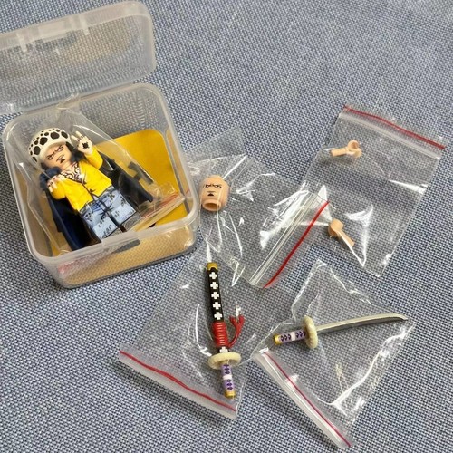 custom minifig minifig mini brick feelings one piece Trafalgar D. Water ...