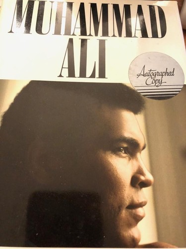 BOXING BOOKS SIGNED MUHAMMAD ALI/JOE FRAZIER/GEORGE FOREMAN-GREAT GIFT ...