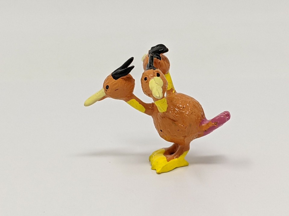 Pokemon Dodrio Figurine 1 1/4" Three Headed Bird Orange And Yellow | eBay