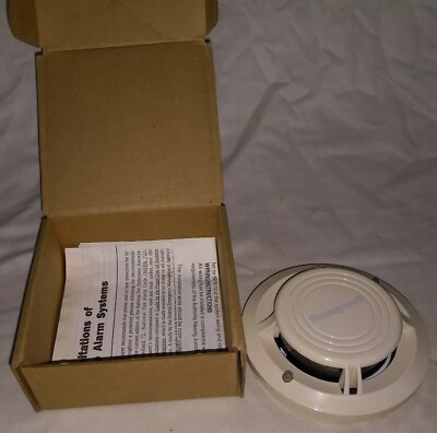 Smoke Detectors - Smoke Automatic Fire Detector