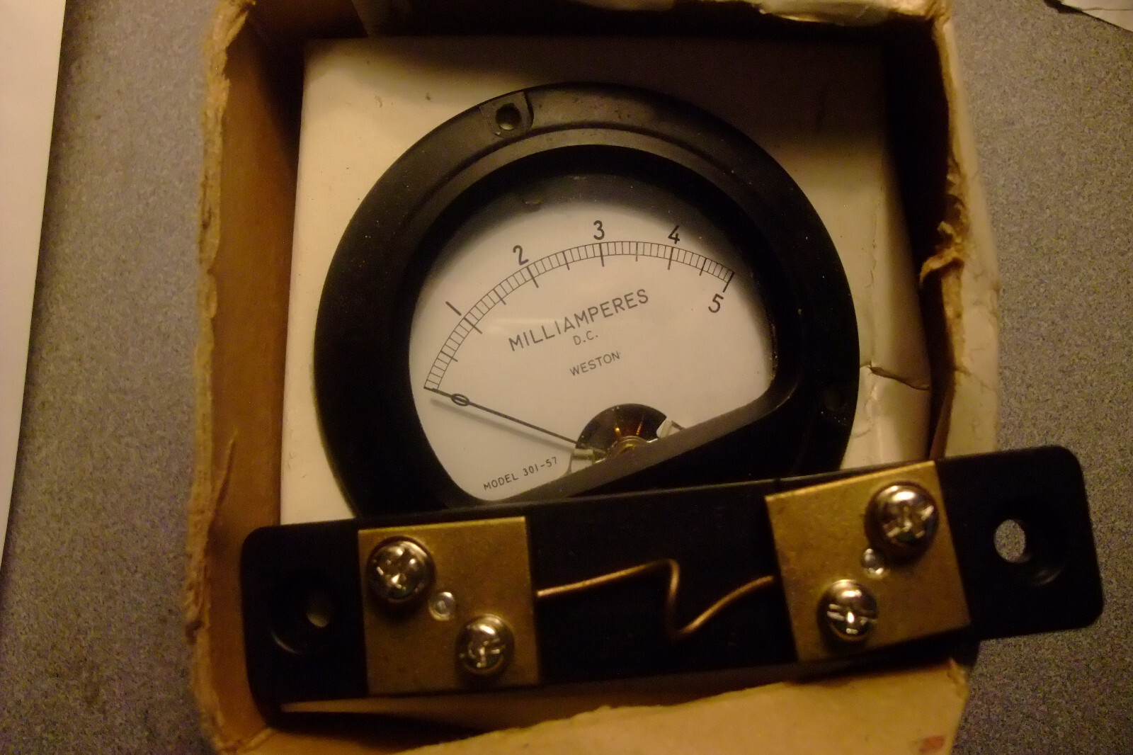 Weston Model 301-S7 DC Amperes Panel Meter 0-5 Amps DC 3 1/2" With ...