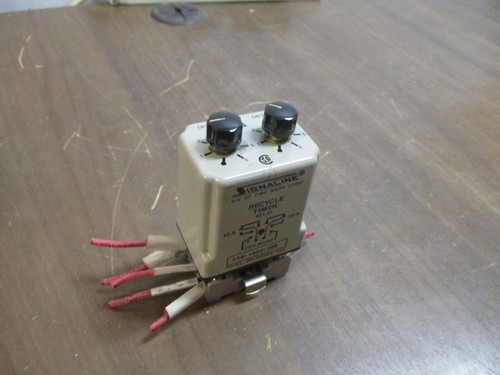 Time Mark Signaline Recycle Timer Relay 338-120V-10S w/ Base Used | eBay