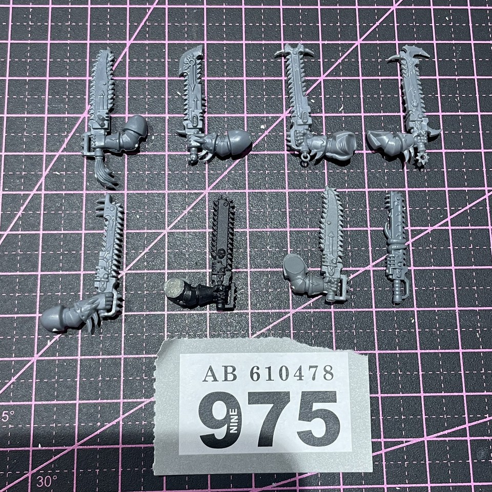 Chaos Space Marine Astarte’s Chainswords Warhammer 40k Conversion Spare ...