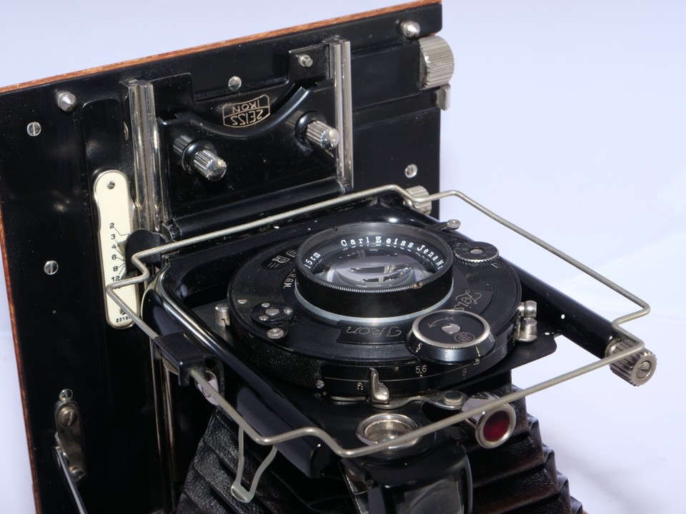 Zeiss Ikon FAVORIT TROPICAL (266/1) 9x12cm Camera. CZJ Tessar 15cm/4.5 ...