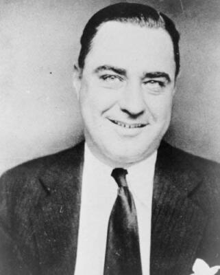 8" x 10" Photo 1933 George "Machine Gun" Kelly, head-and-shoulders ...