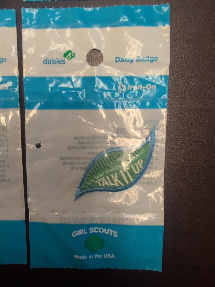 Lot Of 4 Brand New Girl Scouts Daisy Badges Patches Leaf | eBay
