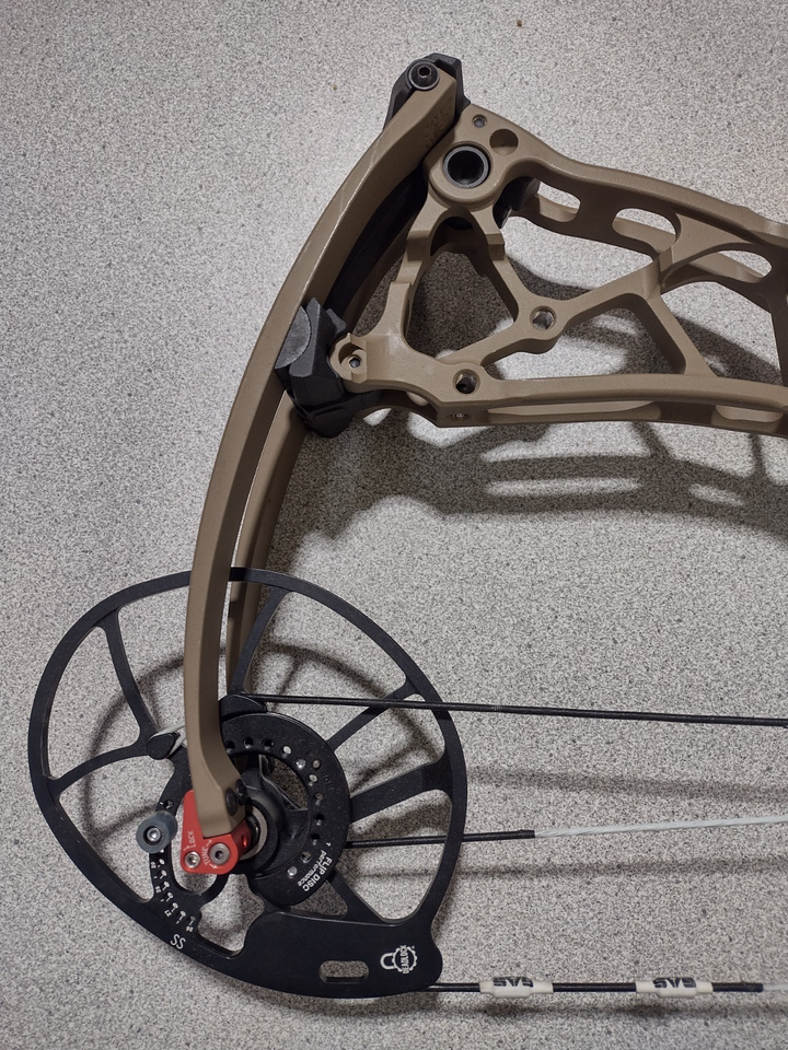BOWTECH SS 34...RIGHT HAND...70# | eBay